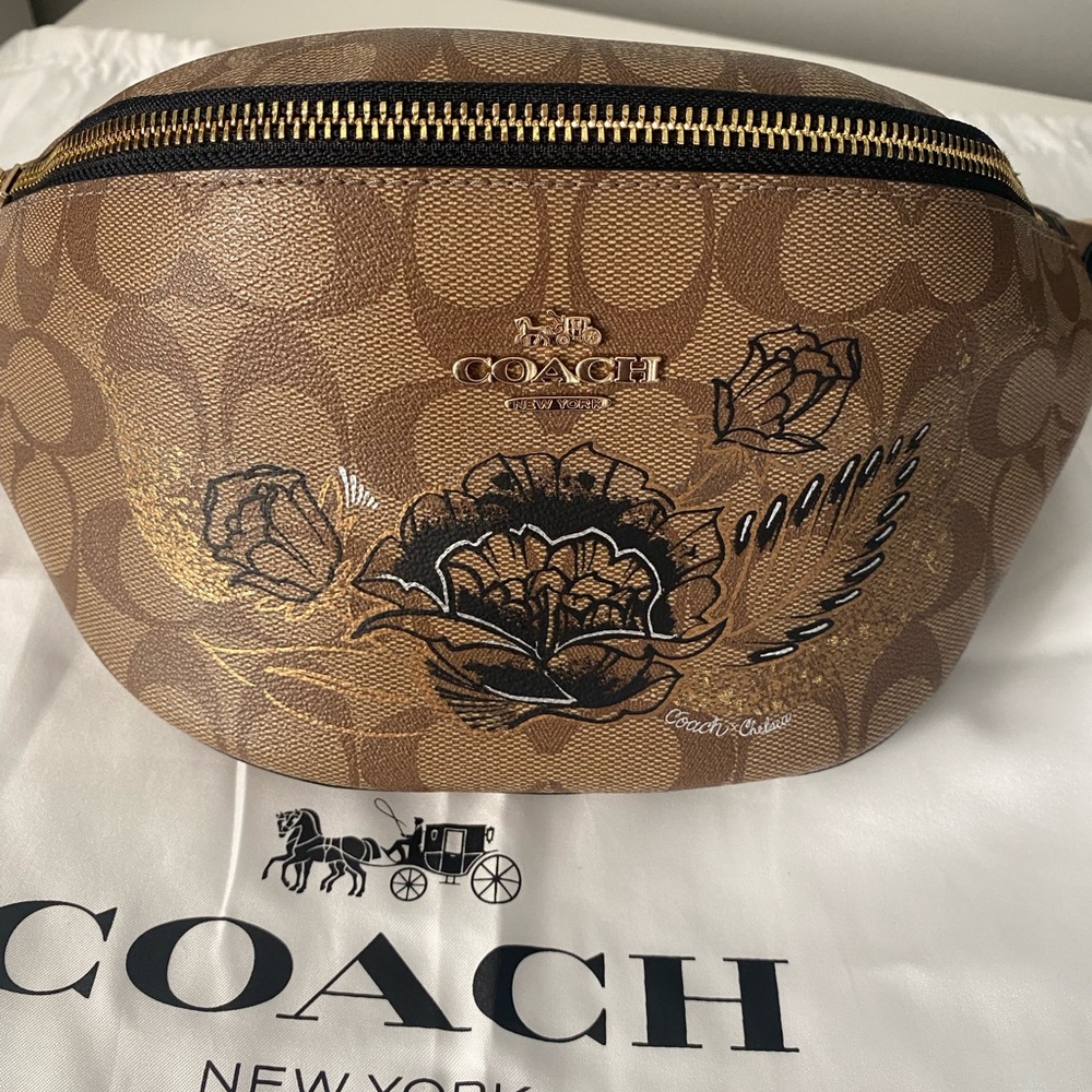 Coach Belt Bag In Signature Canvas With Chelsea Anima… - Gem
